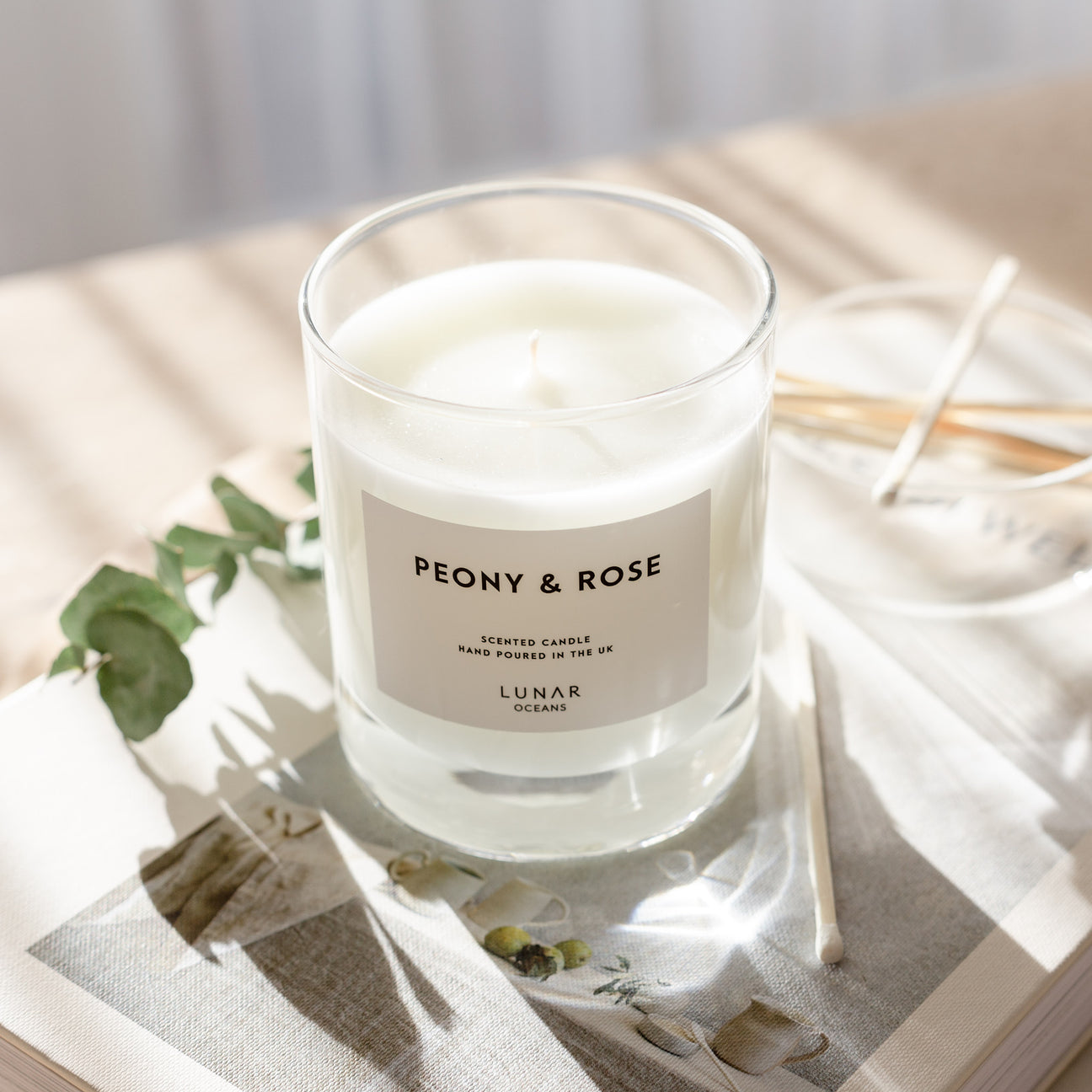 Peony & Rose Scented Candle, 200g – Lunar Oceans